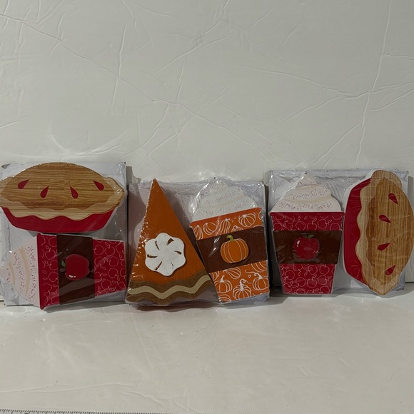 Accents | New Fall Bakery Goods Wood Decor Fall Coffee Decor Cute Fall ...